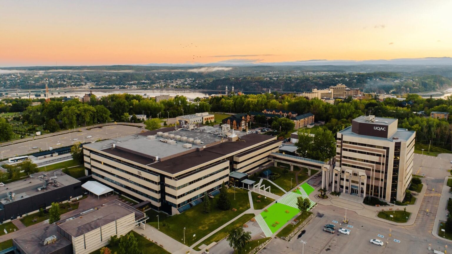 Université du Québec à Chicoutimi - Official Languages Programs OLP-PLO