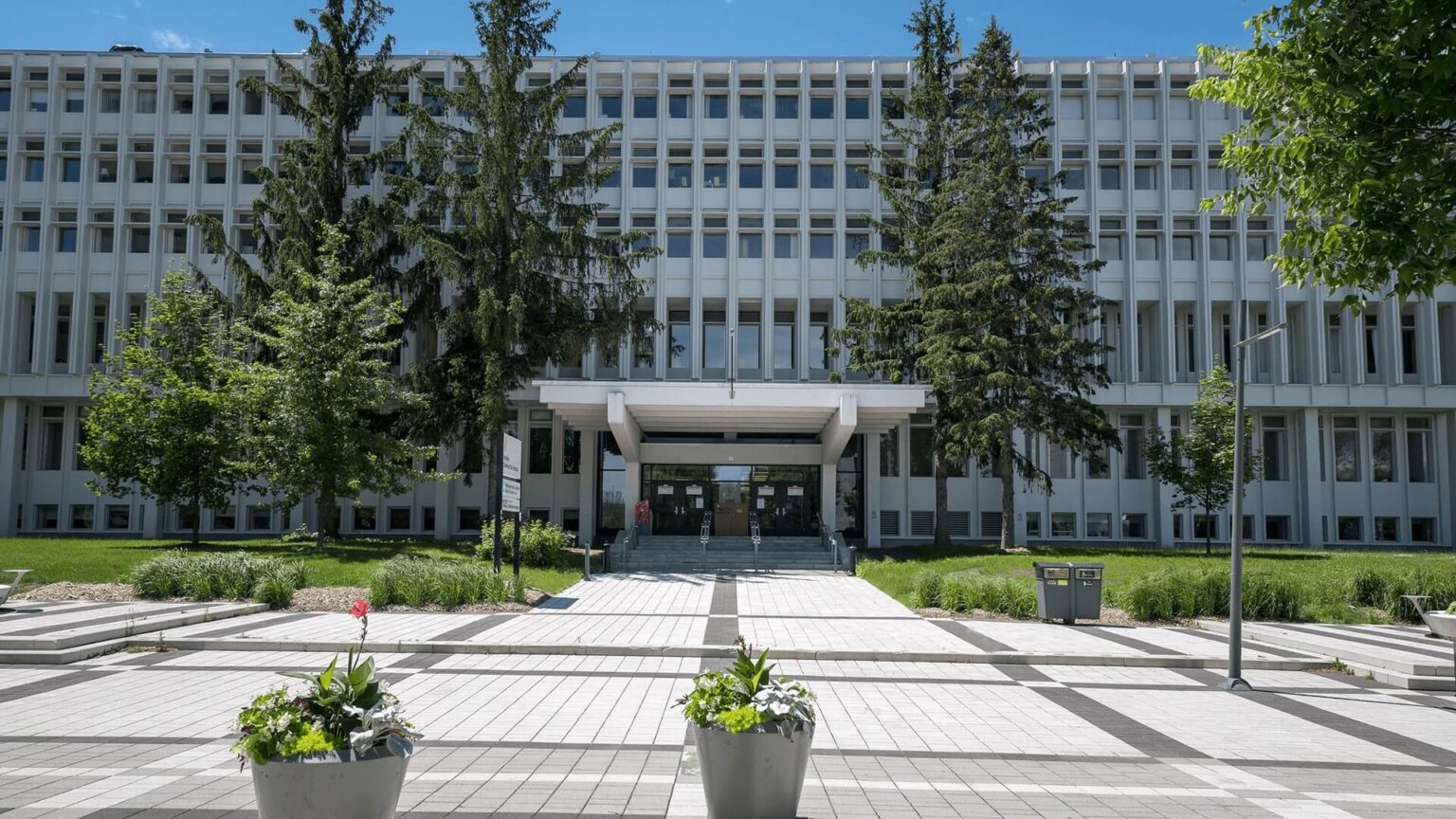 Université Laval - Official Languages Programs OLP-PLO